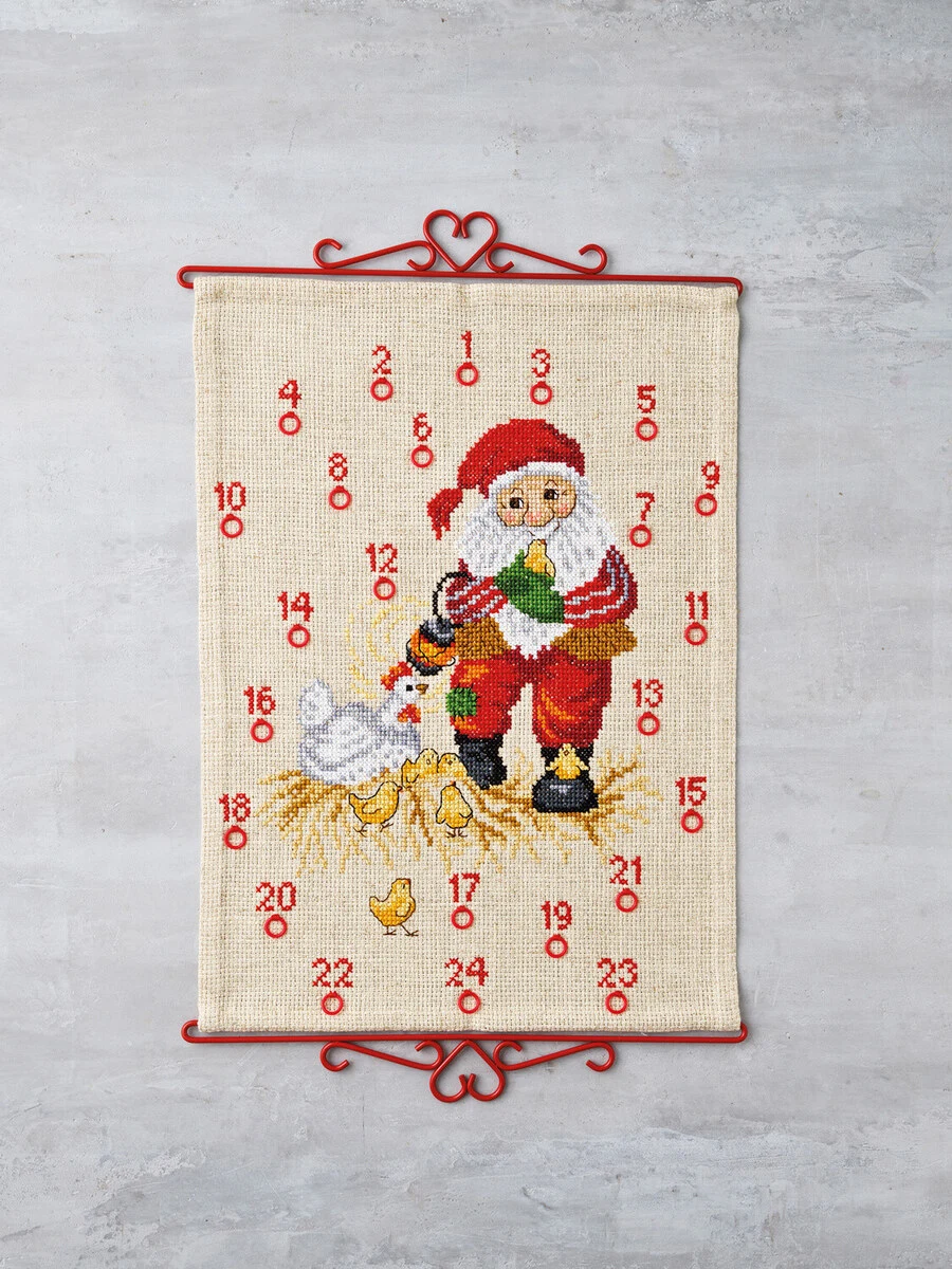 Papá Noel y pollitos 5125/38 - Kit de bordado para Navidad - Comprar aquí